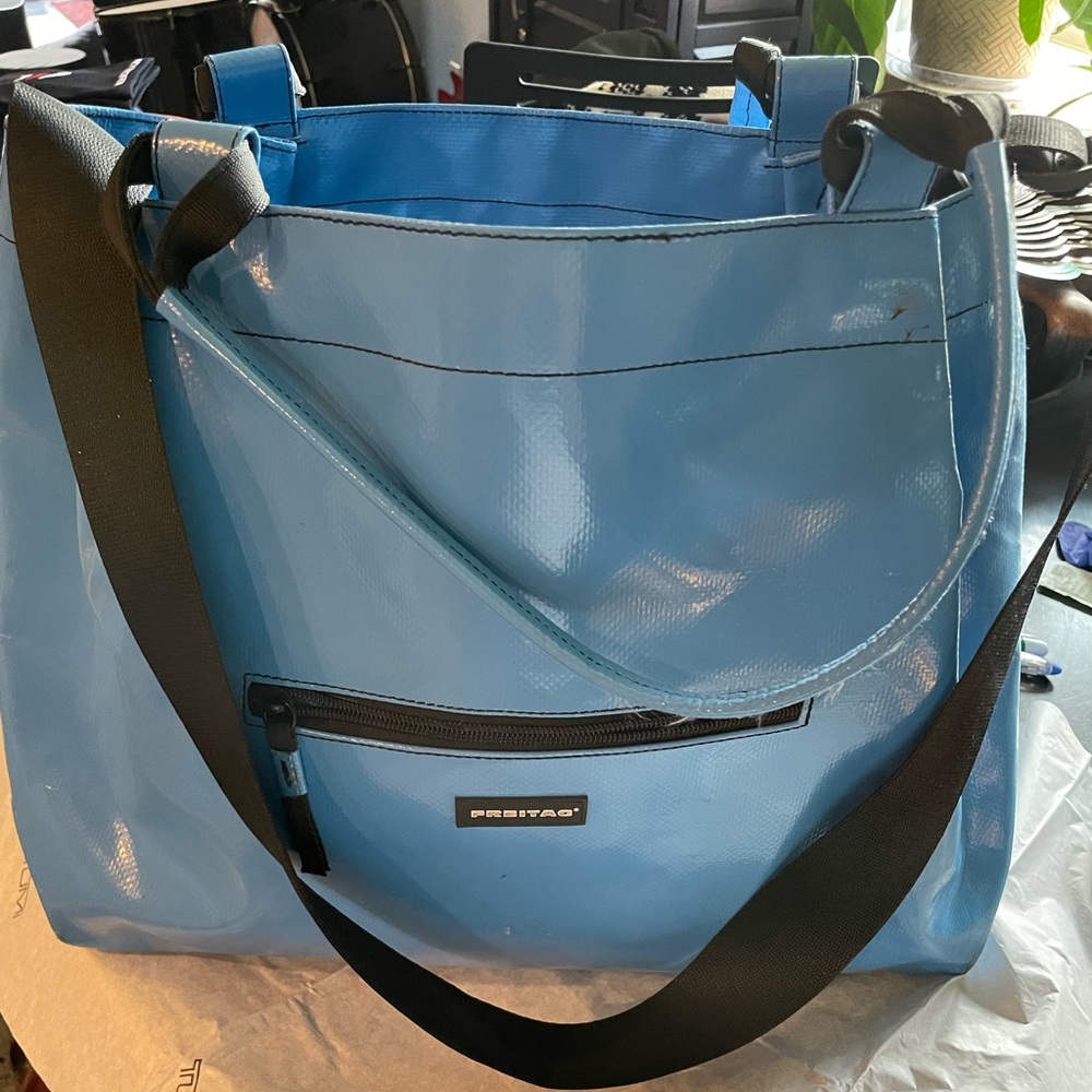 Freitag “One Of Kind” Large Blue Tote W/Crossbod Stra… - Gem